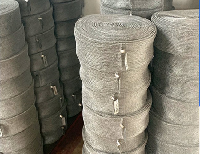 Multi Strand Stainless Steel Knitted Wire Mesh Flat Type Alkali Resistance