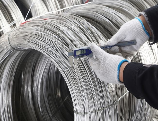 2''× 4'' Rectangle Hole 3D Curved Welded Wire Mesh Fence Weldmesh ...